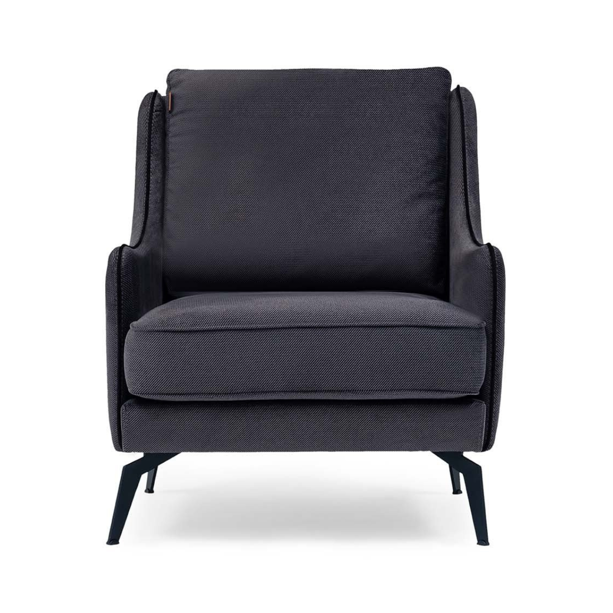 Beta Lounge Chair – Faustine Furniture